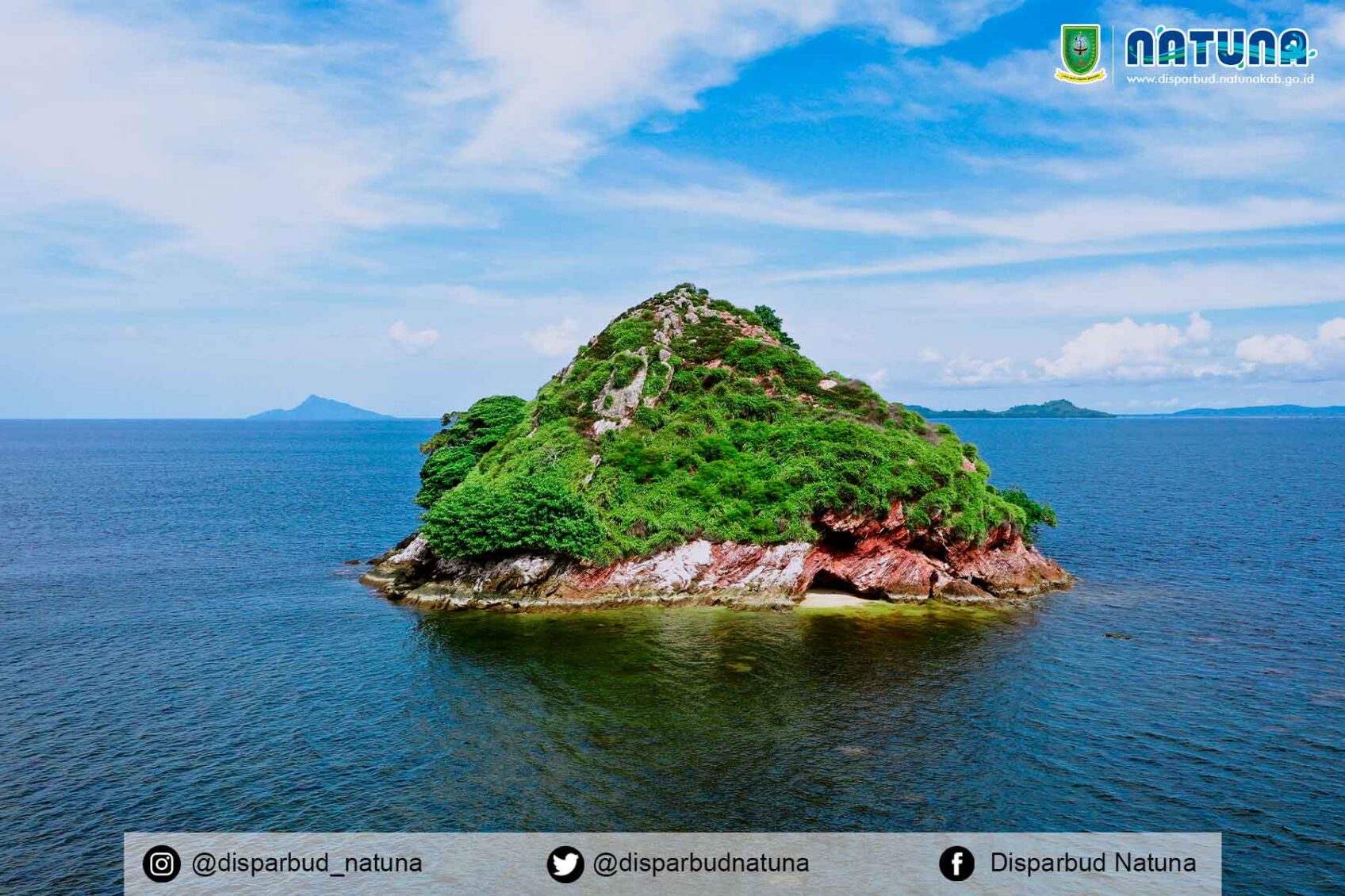PULAU TIGA – Dinas Pariwisata Kabupaten Natuna